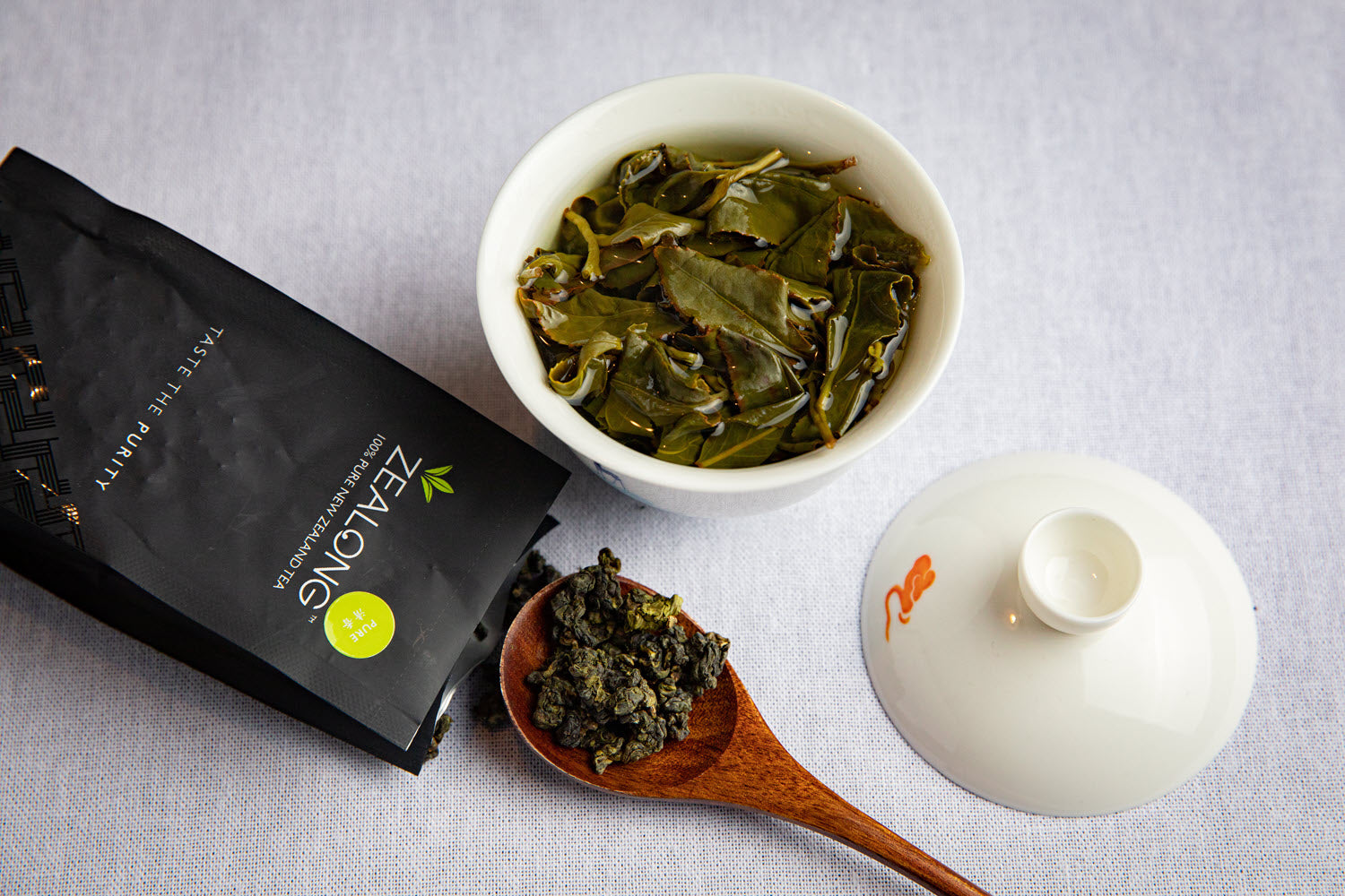 What is Oolong Tea? A Guide to One of the World’s Most Unique Teas – Taria